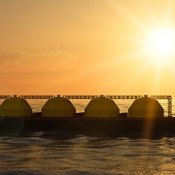 Chinese LNG imports sink as massive regas buildout nears finish [Gas in ...