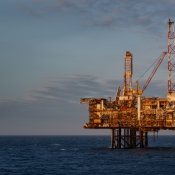 Shell approves plan to develop North Sea gas field