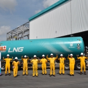 Petronas makes milestone LNG delivery by virtual pipeline